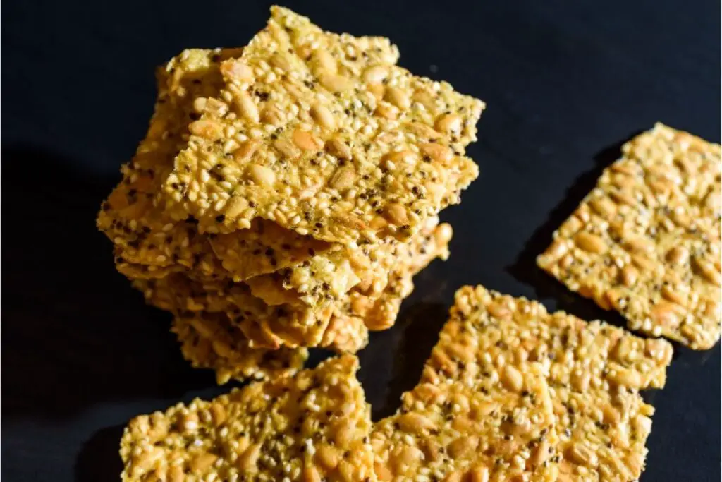 Top 7 Low-Carb and Keto-Friendly Crackers Brands to Buy - Butter And ...