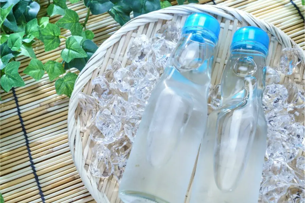 What Does Japanese Original Ramune Soda Taste Like? Is it Good ...