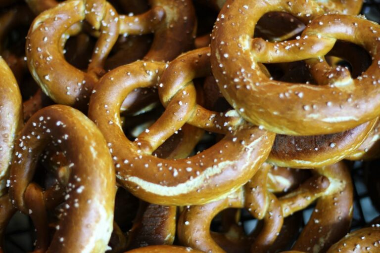 How To Serve Pretzels: 8 Amazing Different Ways - Butter And Salt ...
