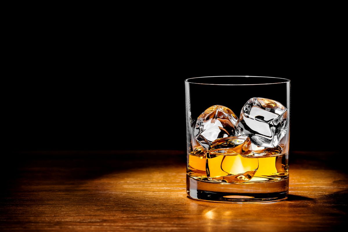 The 6 Best Substitutes For Brandy - Butter And Salt Gatherings