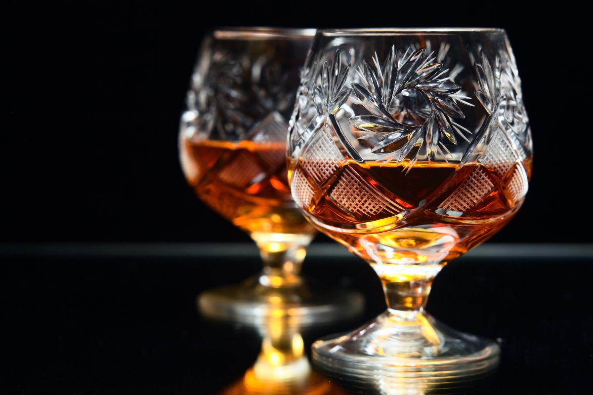 The 6 Best Substitutes For Brandy - Butter And Salt Gatherings